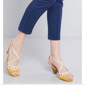 Modcloth | Shoes | Modcloth Chelsea Crew Looped In Leather Heel | Poshmark